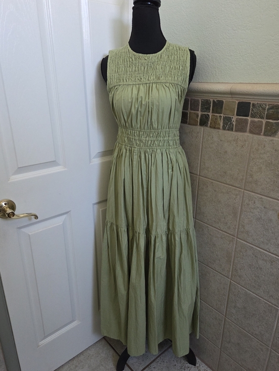 Lalavon | Dresses | Sleeveless Smocked Waist Maxi Dress In Sage Green ...